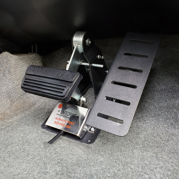 SAFEDRIVE Pro with Foot Rest – Give Them a Brake Right Hand Drive Controls